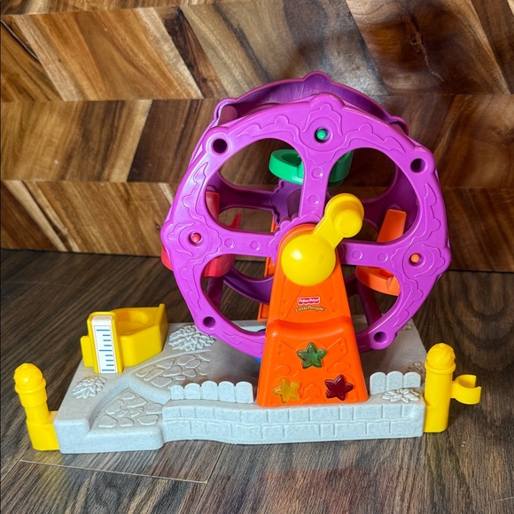 Fisher-Price | Toys | 203 Fisherprice Little People Vibrant Ferris ...